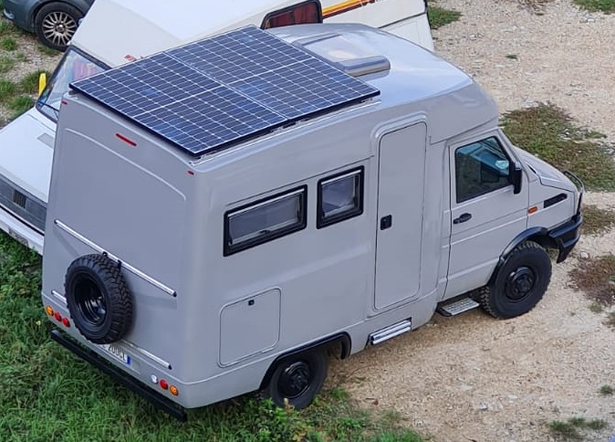 Installazione pannello fotovoltaico | Pagina 1 | CamperOnLine